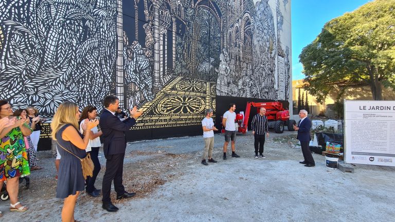 Inauguration d'une monumentale fresque murale à Antibes Juan-les-Pins - Eric Pauget
