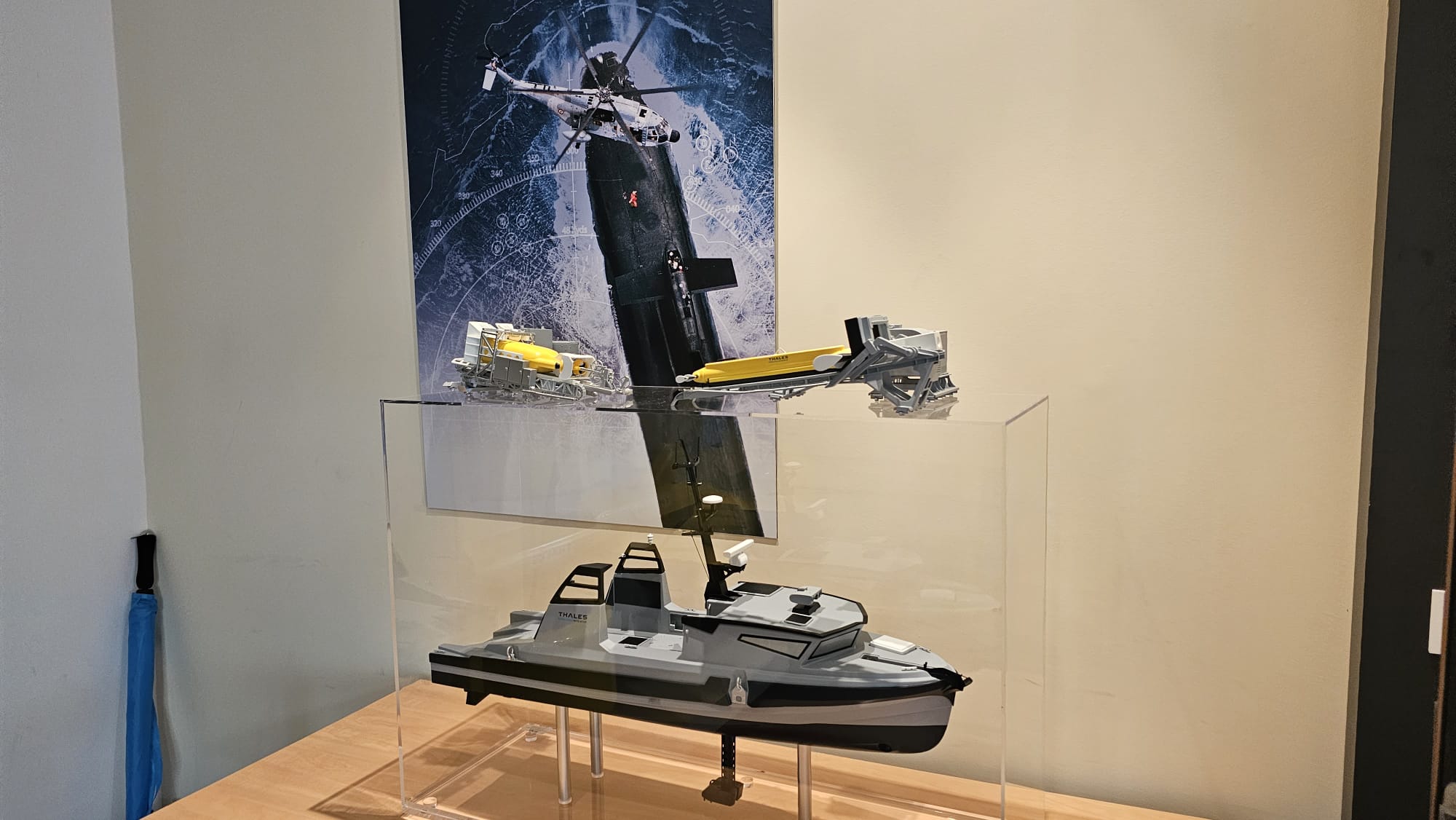 Visite du site Thalès DMS France à Sophia-Antipolis - Eric Pauget